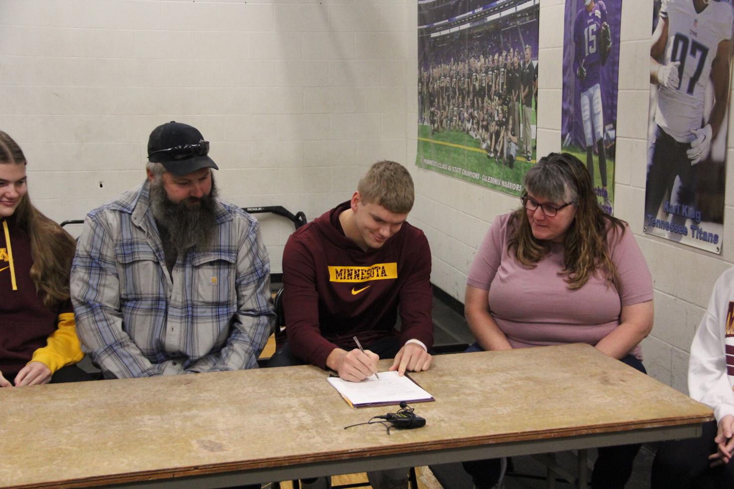 Caledonia's Stendel officially signs to play for Minnesota Gophers ...