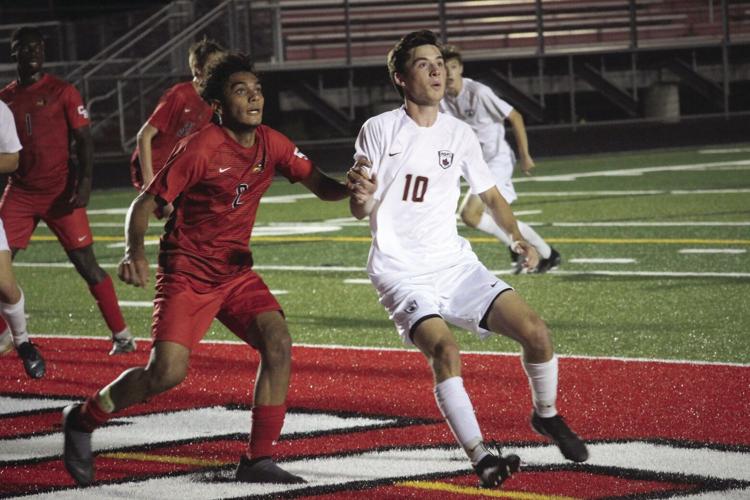 Maple Grove soccer finds motivation for 2022 | Sports | hometownsource.com