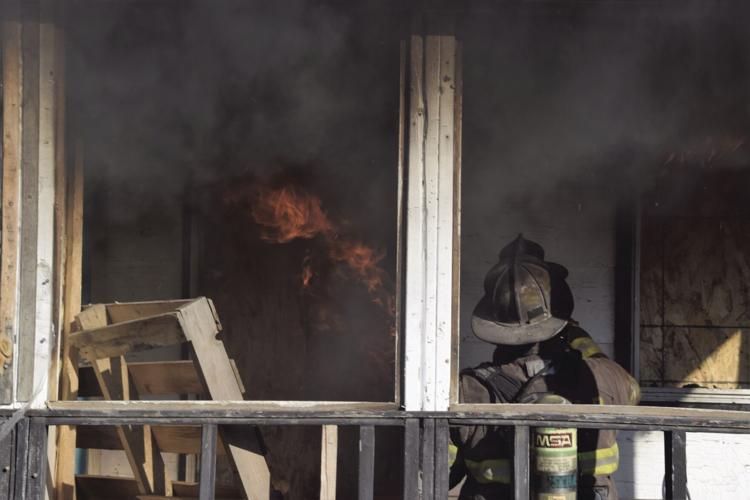 Hands-on fire training | Coon Rapids | hometownsource.com