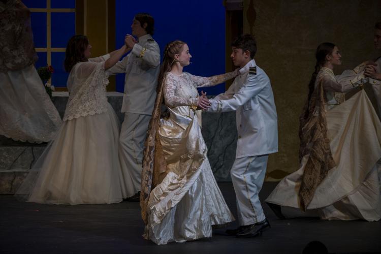 Russian Revolution comes to life in FLAHS production of 'Anastasia ...