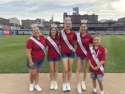 Eagan Funfest Ambassadors busy representing, volunteering | Free ...