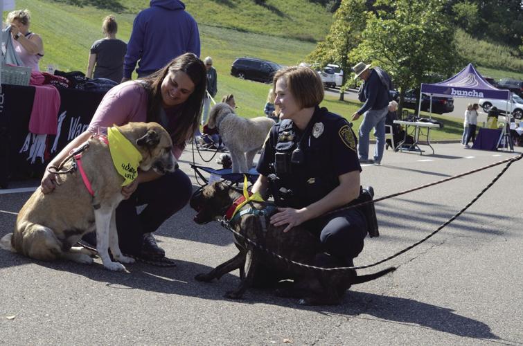 Photos: Edina's inaugural Dog 'Pawty' | Edina | hometownsource.com