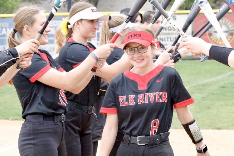 Elks softball beats Andover 4-3 on senior night | Elk River ...