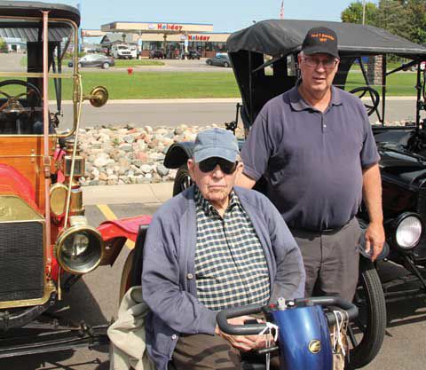 Model T Club visit to LFCC | | hometownsource.com