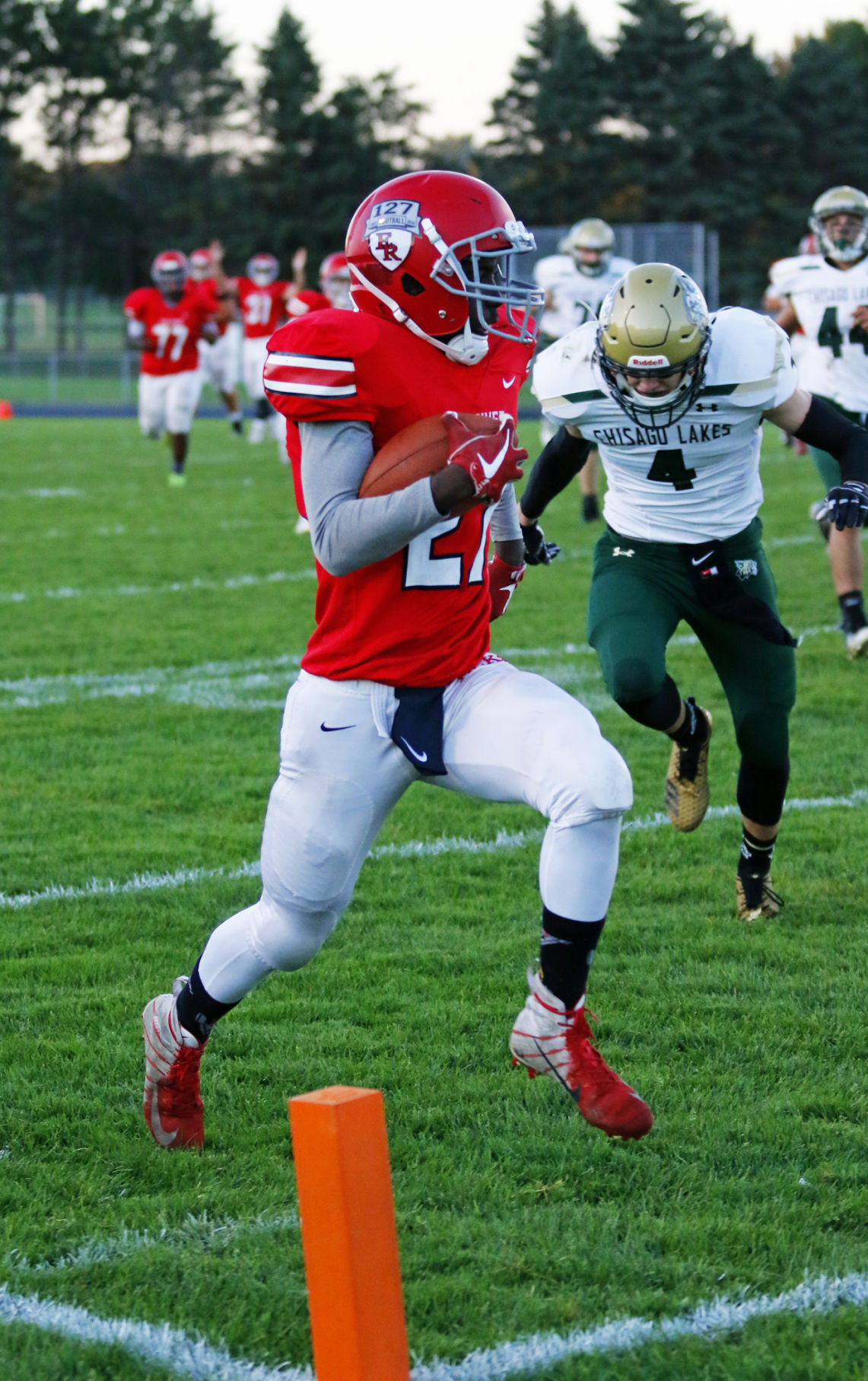 Elks grind out homecoming victory over Wildcats | Elk River Star News ...
