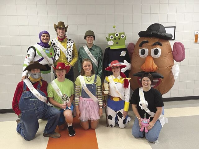 PHS homecoming 2022 royalty coronation and dress up days | Free ...