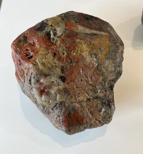 ‘Agate Man’ hosts gem of an event, sharing his passion and inspiring ...