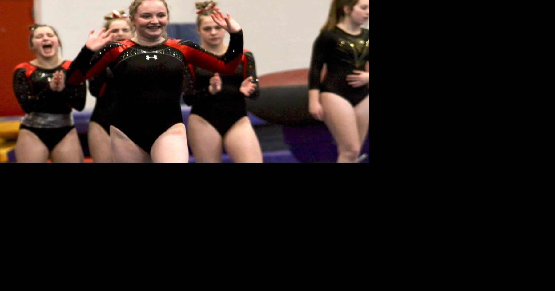 Elks win eighth straight meet on senior night | Elk River ...