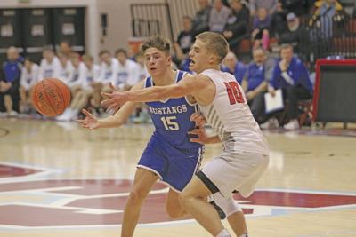 Wolves boys hoops end historic run on the hardwood with hardware ...