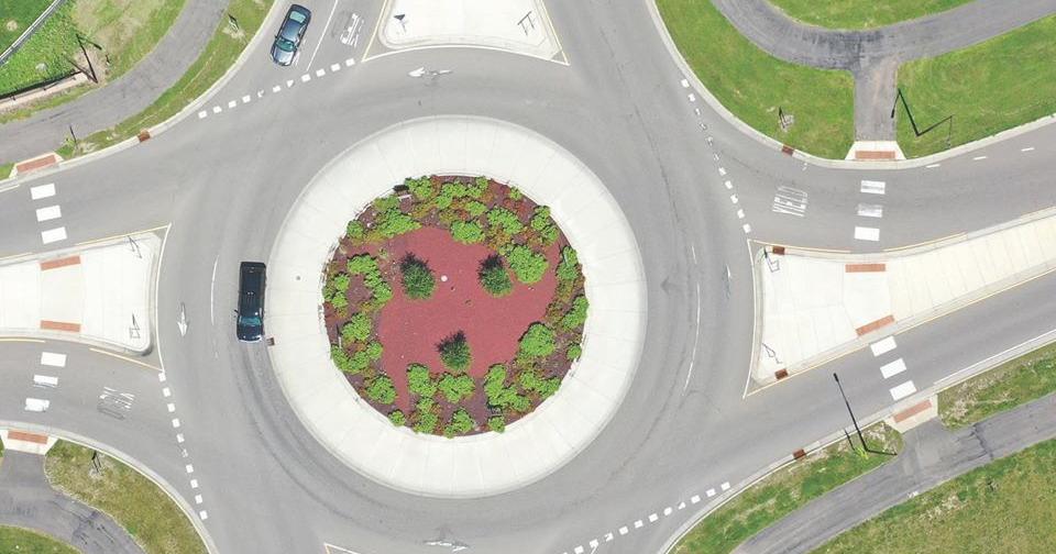Two Farmington roundabouts around the curve | Free | hometownsource.com