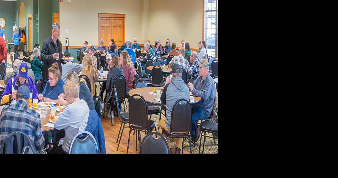 Community Thanksgiving feast sees togetherness, holiday spirit ...