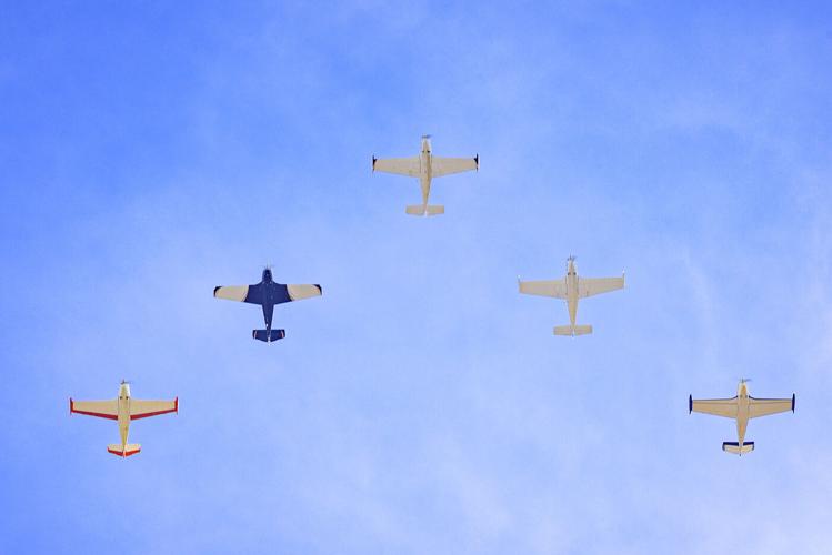 Apple Valley resident Robert Hardcopf celebrates aviation milestones ...