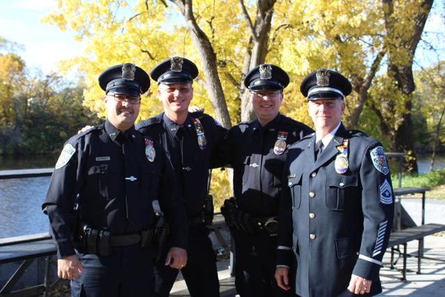 Anoka officer retires after 31 years | Public Safety | hometownsource.com