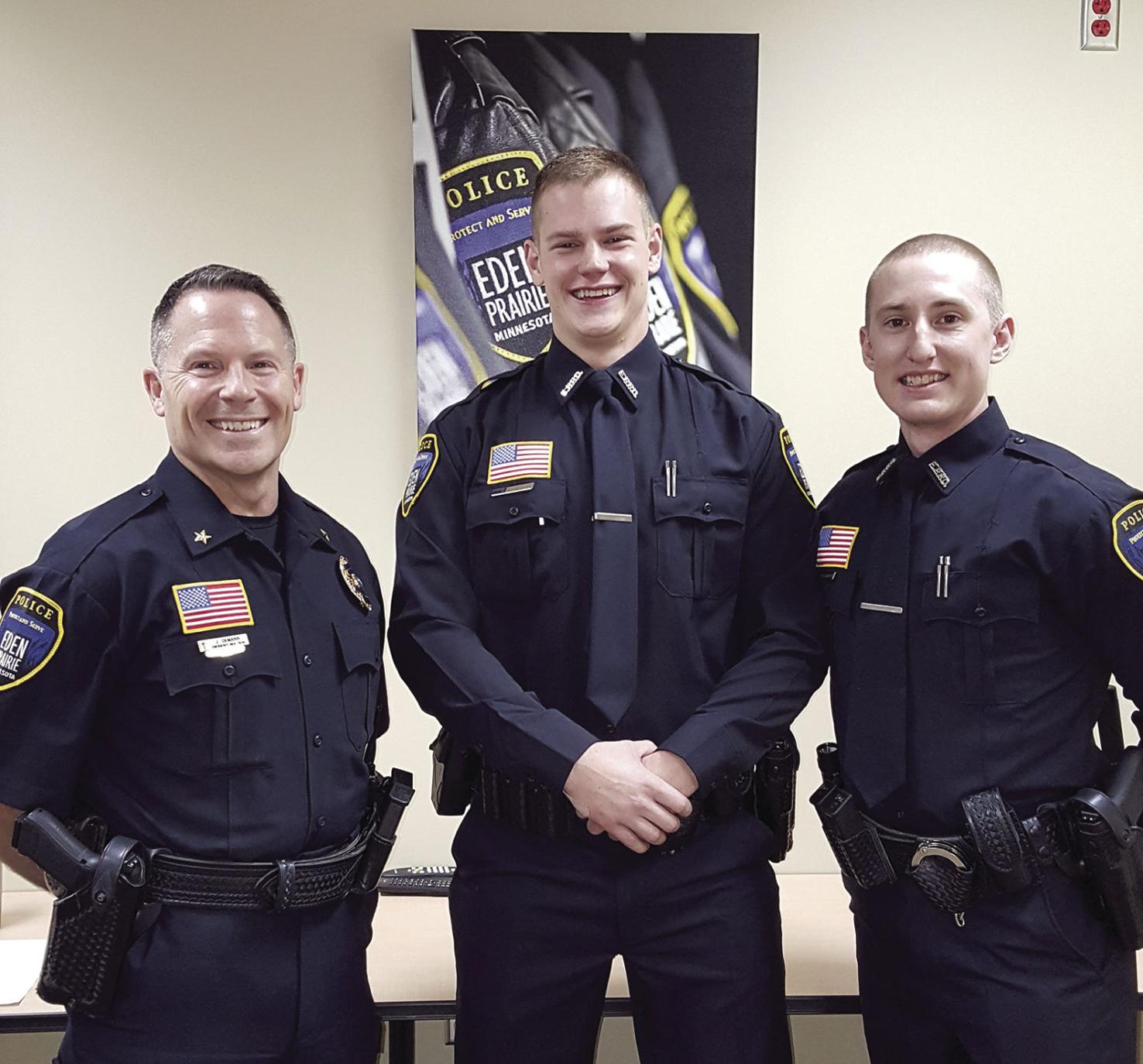 Eden Prairie police welcome 2 new officers | Sun Current ...