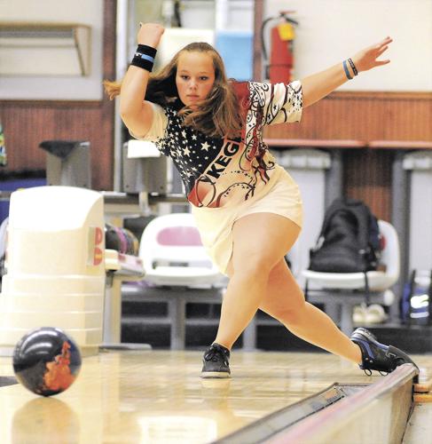 Bowling to be the best | Hopkins | hometownsource.com