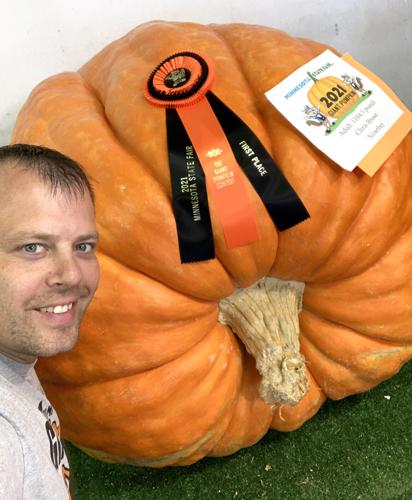 Local man wins fair’s giant pumpkin contest | Elk River Star News ...