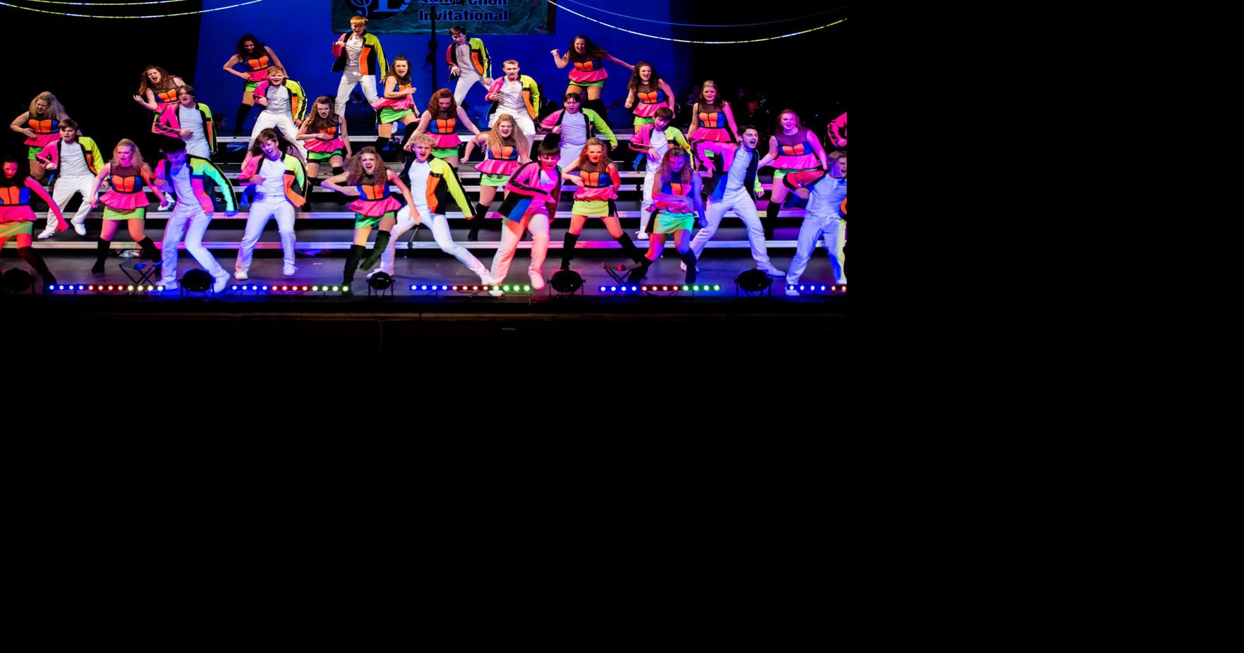 Show choirs take the stage in Omaha | Community | hometownsource.com