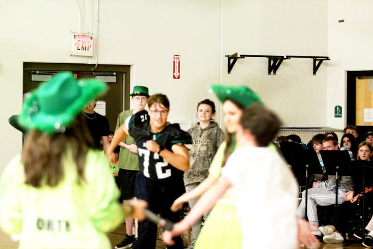 Spectrum doles out Stinger Awards for Homecoming 2024 | Elk River Star ...