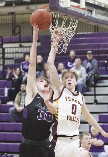 Reaching for the rim | | hometownsource.com