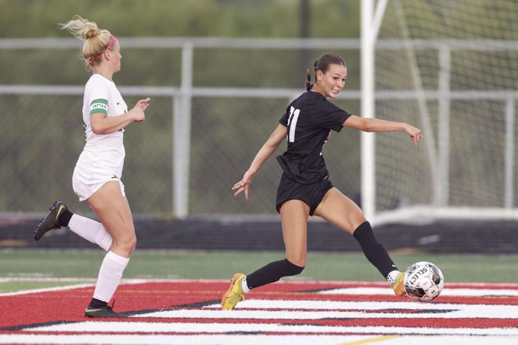 Challengers lining up for SSC girls soccer race | Sports ...