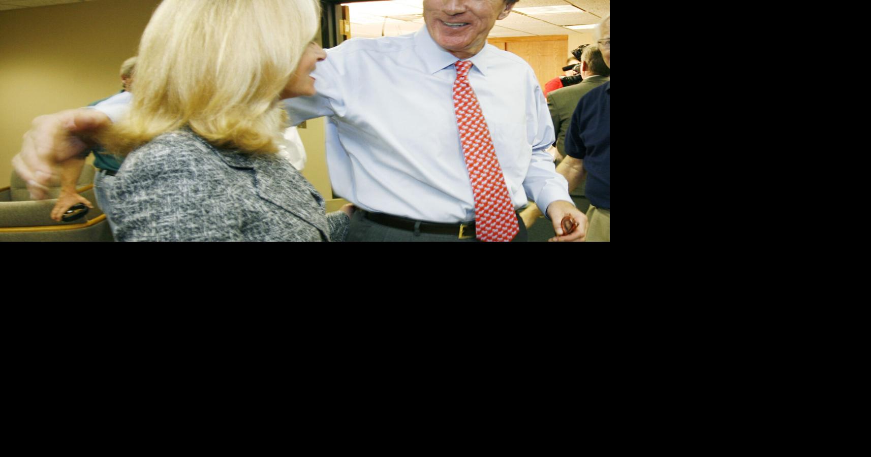 Bill introduced in Congress to rename Wayzata Post Office in honor of ...