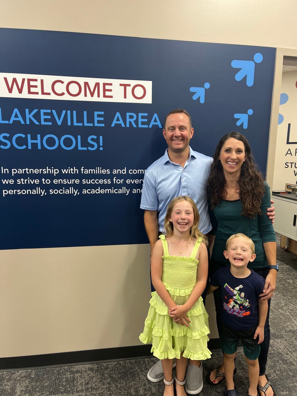 Brett Nicholson announces his candidacy for the Lakeville School Board ...