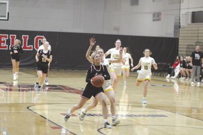 Magic win on Sawatzke jersey retirement night | Sports | hometownsource.com