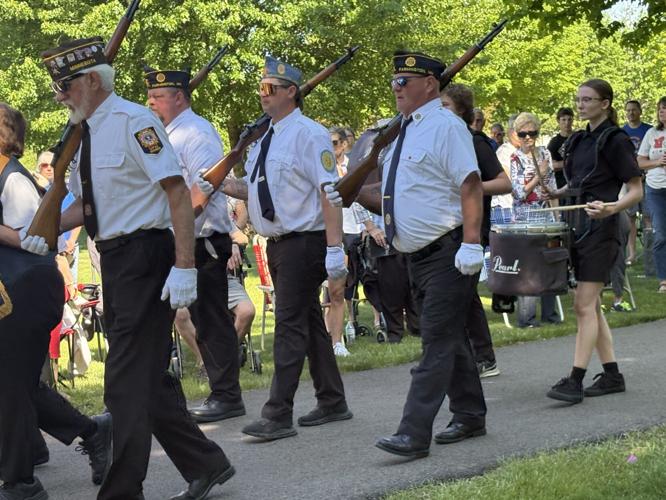 Community gathers for Farmington Memorial Day services | Free ...
