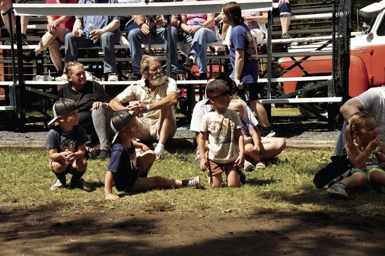 Almelund Threshing Tractor show pulls in a crowd | Local News ...