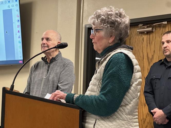 Local lifesavers honored for heroic efforts | News | hometownsource.com