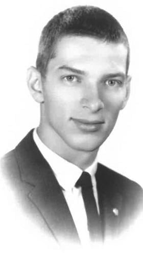 Moon reflects on 50th anniversary of heroics in Vietnam | Edina ...