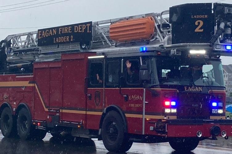 2022 Eagan Funfest Parade not dampened by rain | Eagan | hometownsource.com