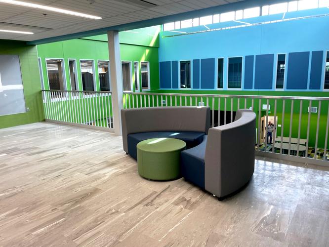 Bright light, flexible spaces: Prairie View Middle School opens | Elk ...