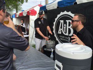 Huge turnout at Taste of Lakeville | Local News | hometownsource.com