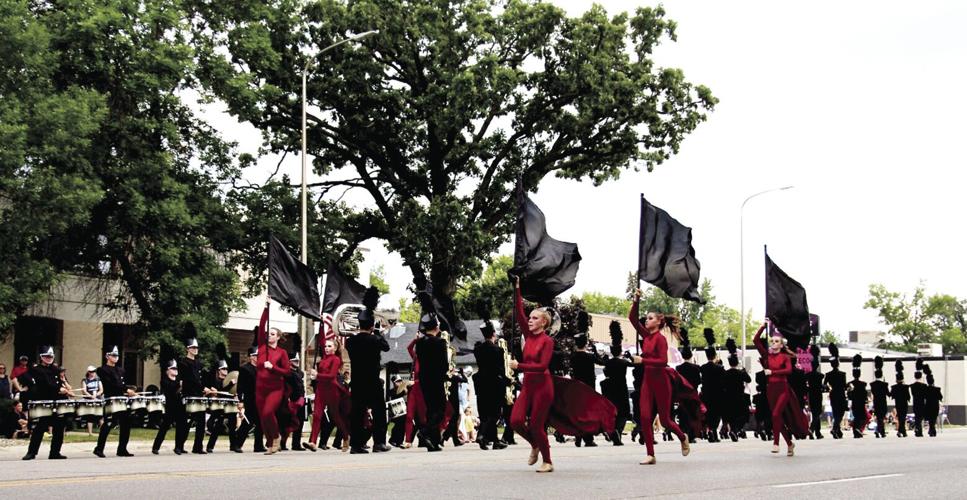 ISD 728 marching band comes together through the power of music | Local ...