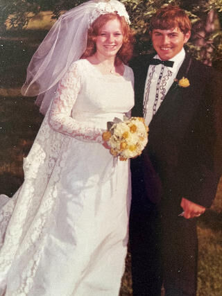 Stan and Susan Hagen | Anniversaries | hometownsource.com