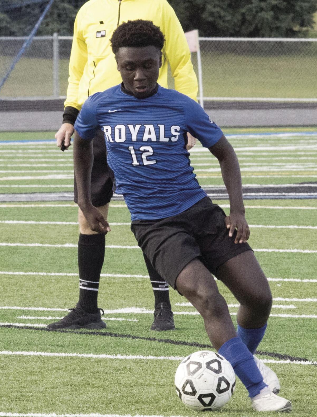 Rogers boys soccer falls to Centennial 6-1 | Sports | hometownsource.com