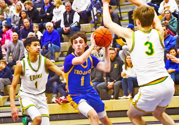Wayzata boys are cruising with 12-1 hoops mark | Sports ...