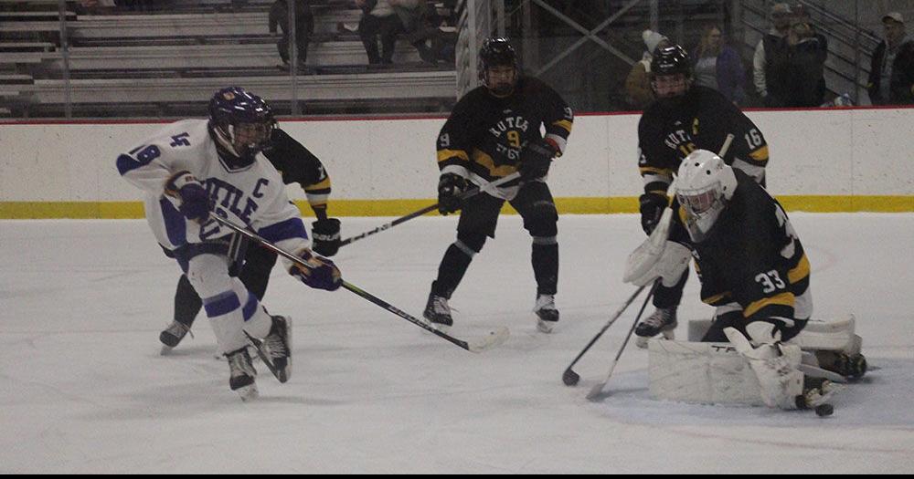 Flyers boys hockey team wins two straight home games | Sports ...
