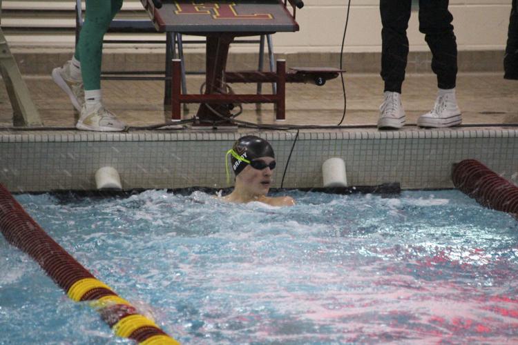 FL boys swim and dive team falls to MV, Park | Sports | hometownsource.com