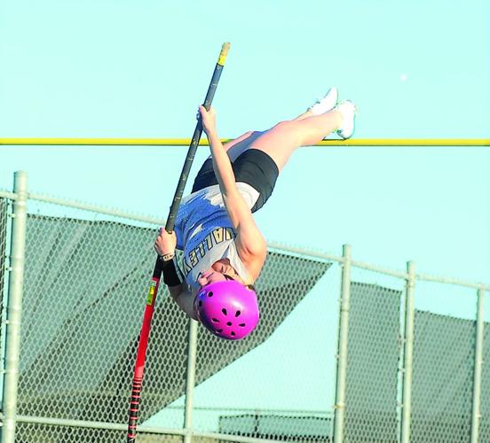SSC track: Irish boys dominate; Prior Lake girls prevail by a point ...
