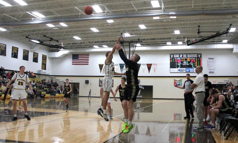 Warriors weather the storm, beat the PEM Bulldogs | Sports ...