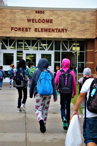 PREVIEW PHOTOS: First Day of School at Forrest Elementary | Sun Post ...