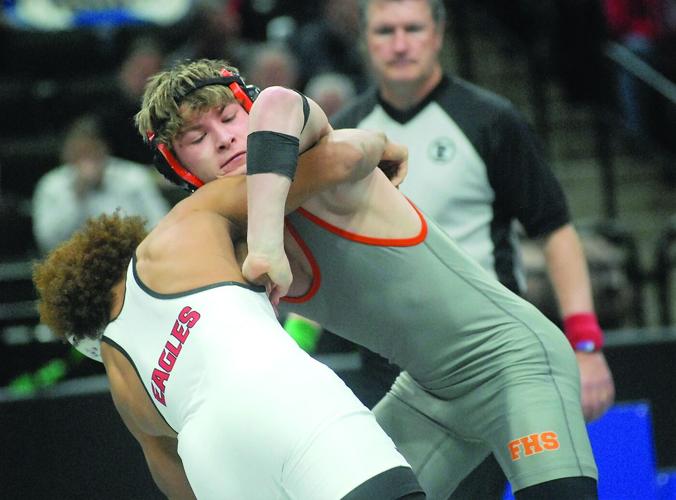 Wrestling rematch goes down to the wire | Sports | hometownsource.com