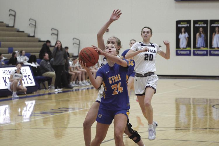 Knights split Lake Conference clashes on court | Sports ...