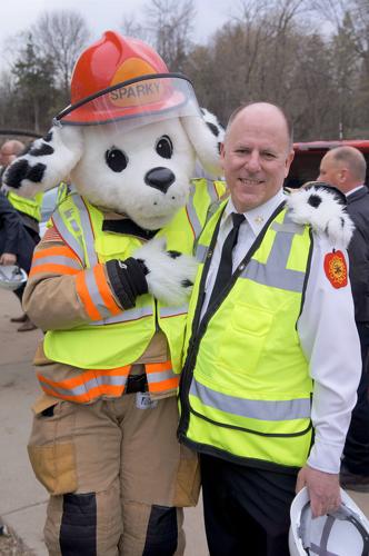 Chuck Russell retires as Apple Valley’s fire chief | Apple Valley ...
