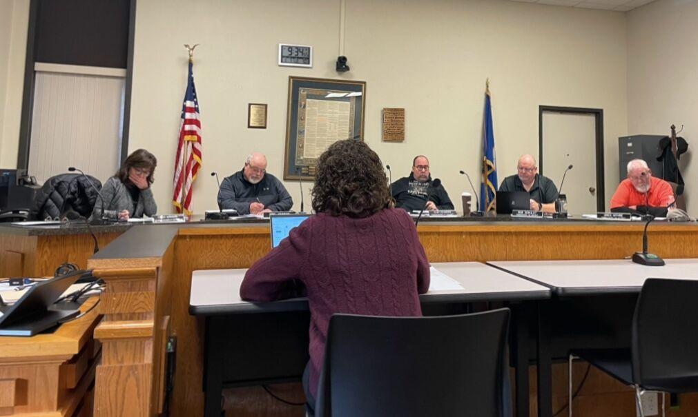 Houston County Board opens 2025 with key decisions | Local News | hometownsource.com