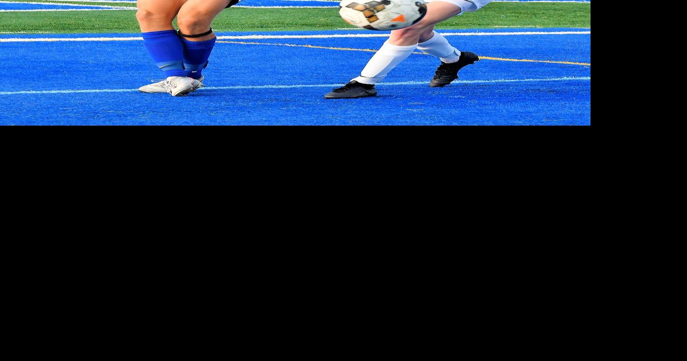 Dylan Olson leads All-Lake boys soccer team | Sports | hometownsource.com