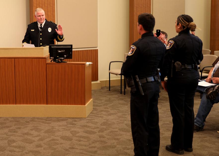 New Richfield police officers sworn in | Richfield | hometownsource.com