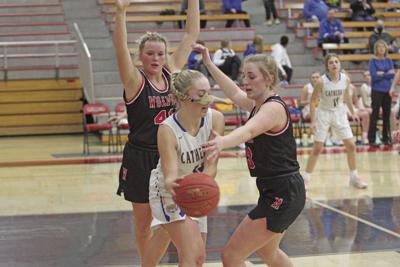 Milaca hoops wins fourth straight | Union Times | hometownsource.com